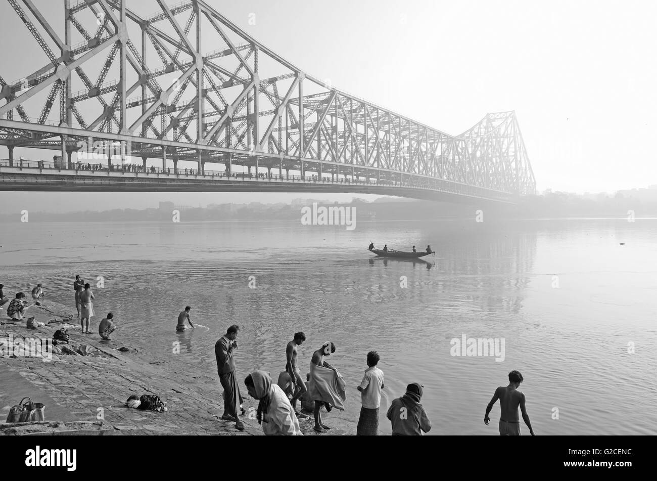 Howrah bridge india Black and White Stock Photos & Images - Alamy Howrah bridge india Black and White Stock Photos & Images - Alamy