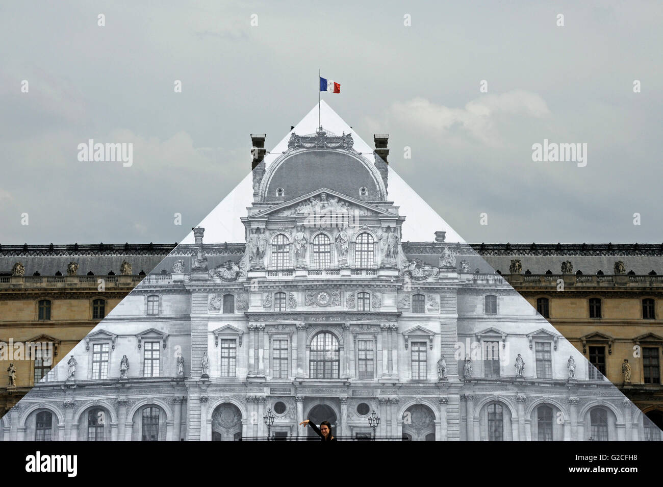 Pavillon sully louvre hi-res stock photography and images - Alamy