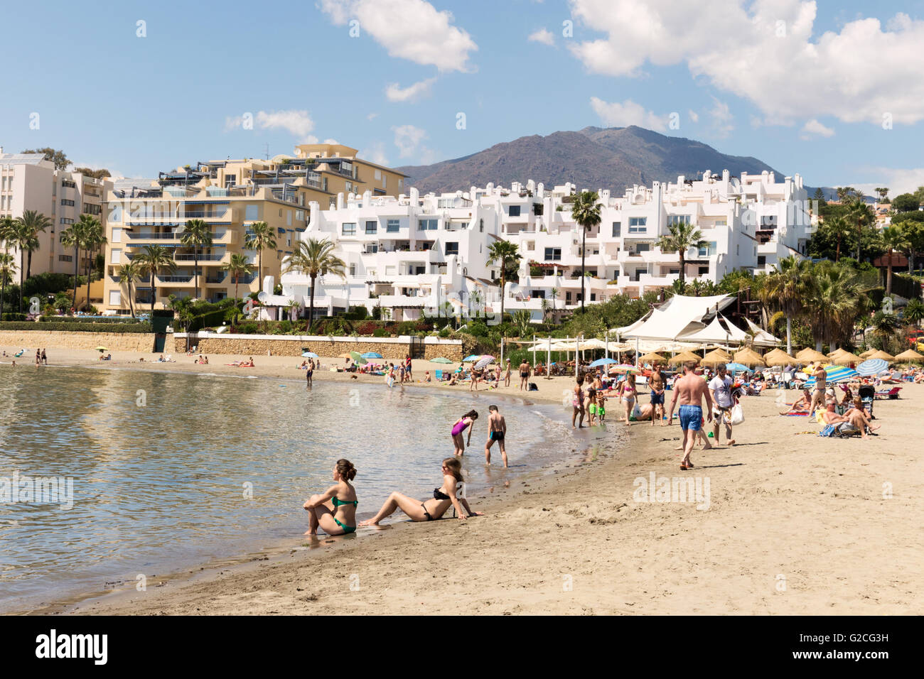 Sunbathing spain beach hi-res stock photography and images - Alamy