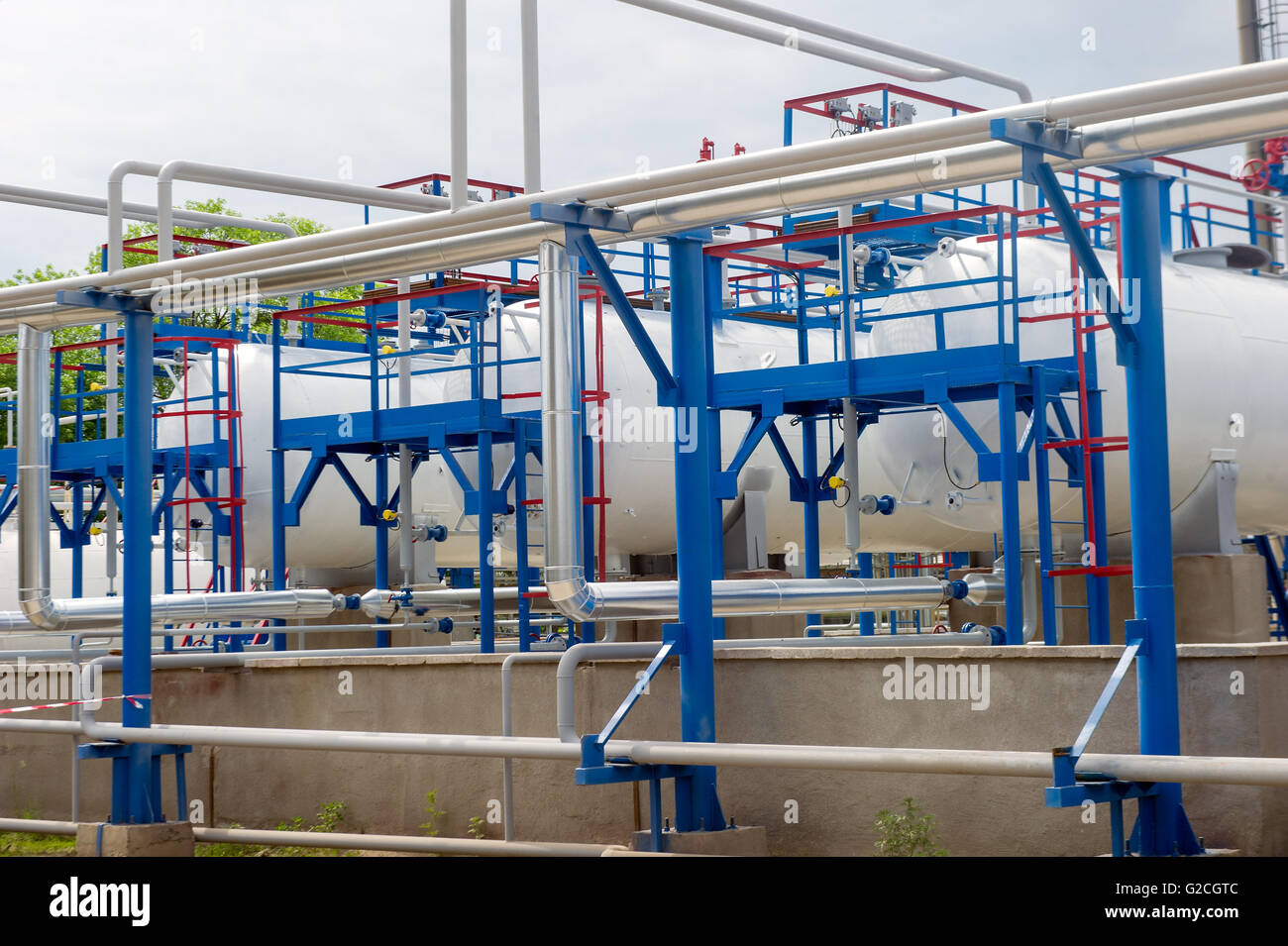Ukraine gas storage reservoir hi-res stock photography and images - Alamy