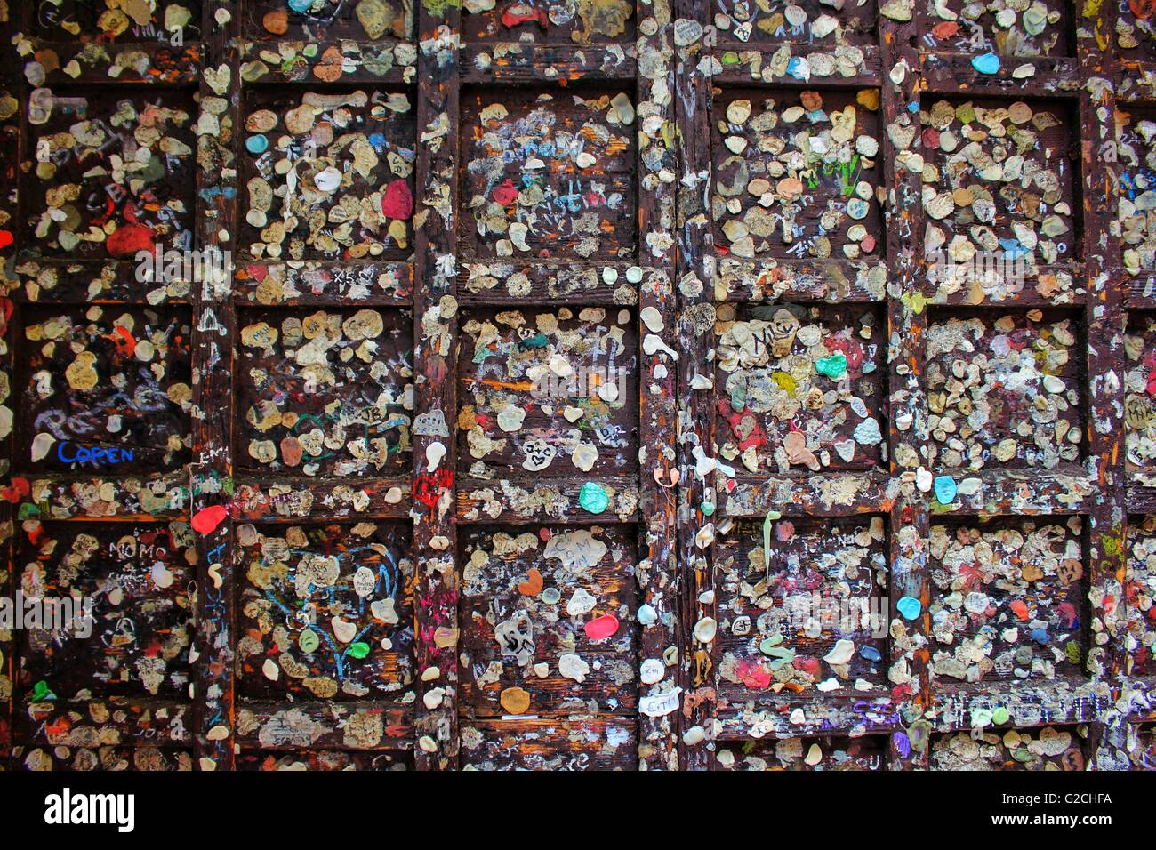 Stuck chewing gum hi-res stock photography and images - Alamy