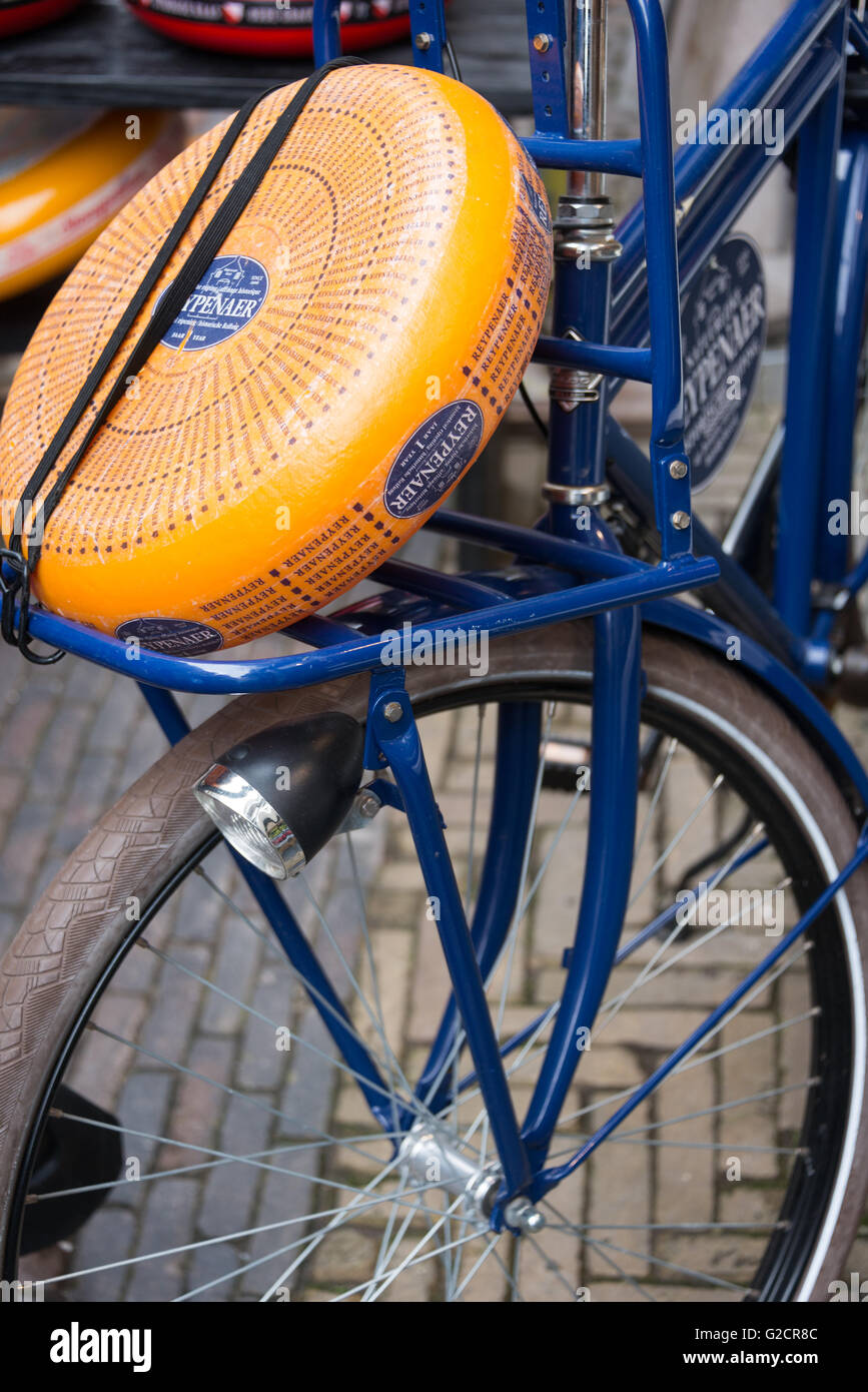 Cheese ready to go in Utrecht, Netherlands Stock Photo - Alamy