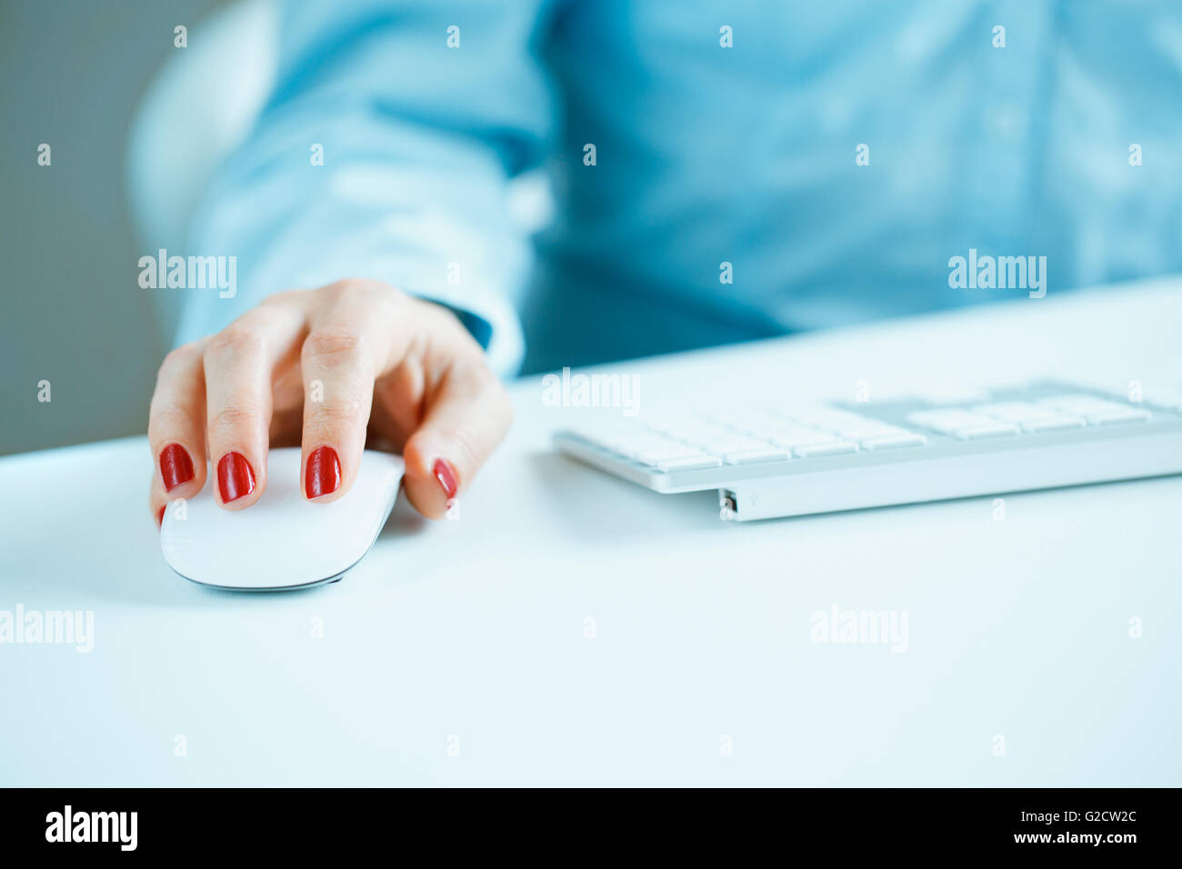 Female hands or woman office worker typing on the keyboard Stock Photo ...