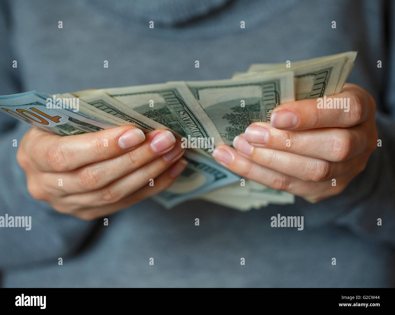 Hands counts hi-res stock photography and images - Alamy