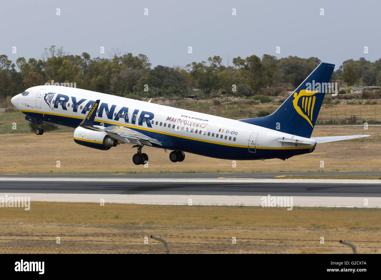 Ryanair Boeing 737-8AS [EI-EPD] with Krakow Malopolska stickers ...
