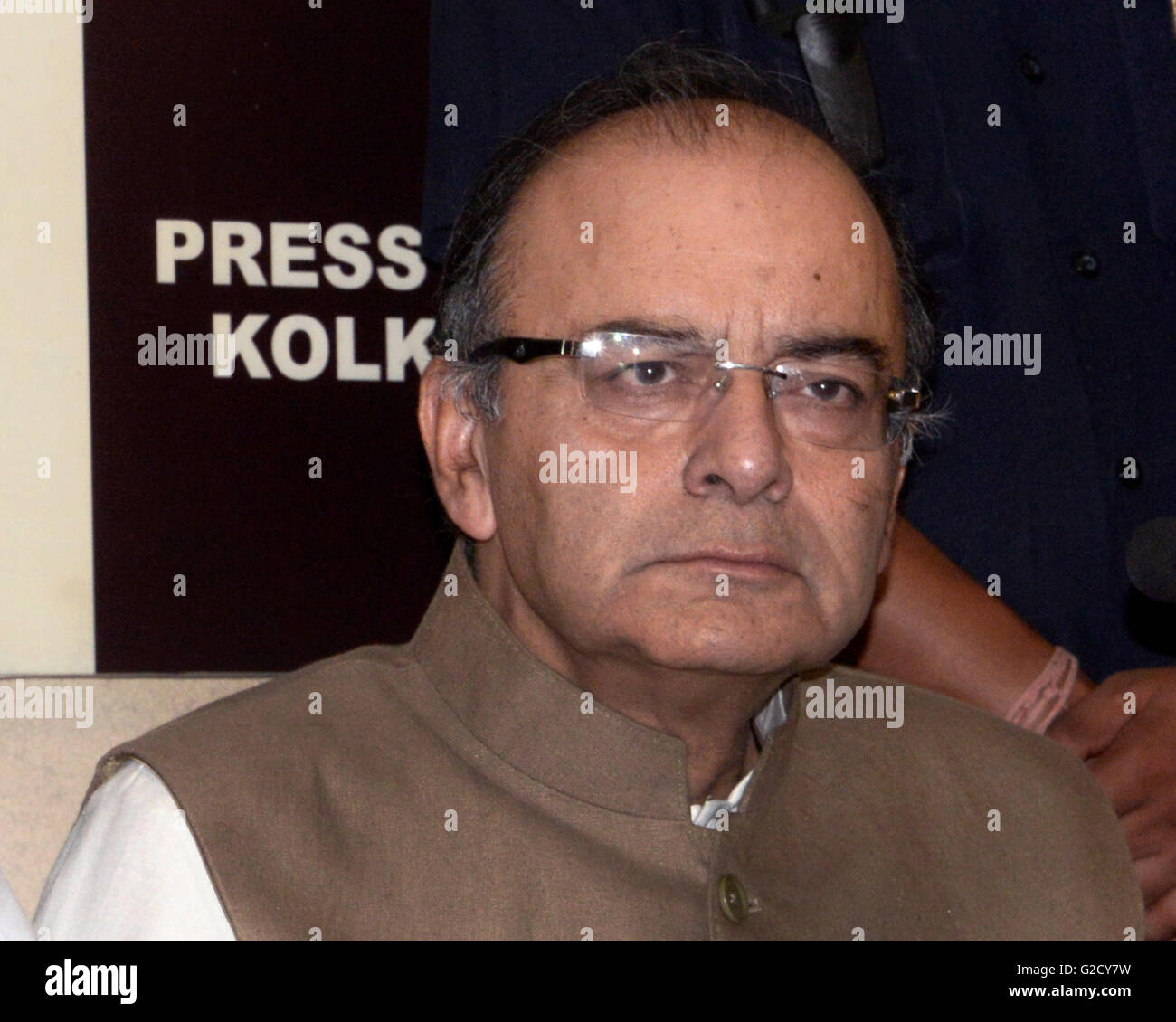 Union minister babul supriyo hi-res stock photography and images - Alamy