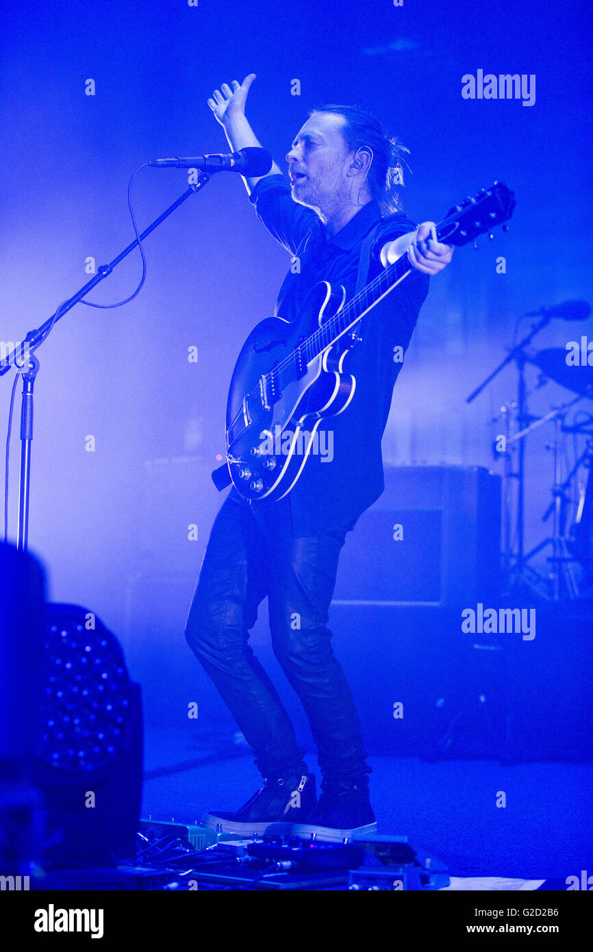 Radiohead hi-res stock photography and images - Alamy