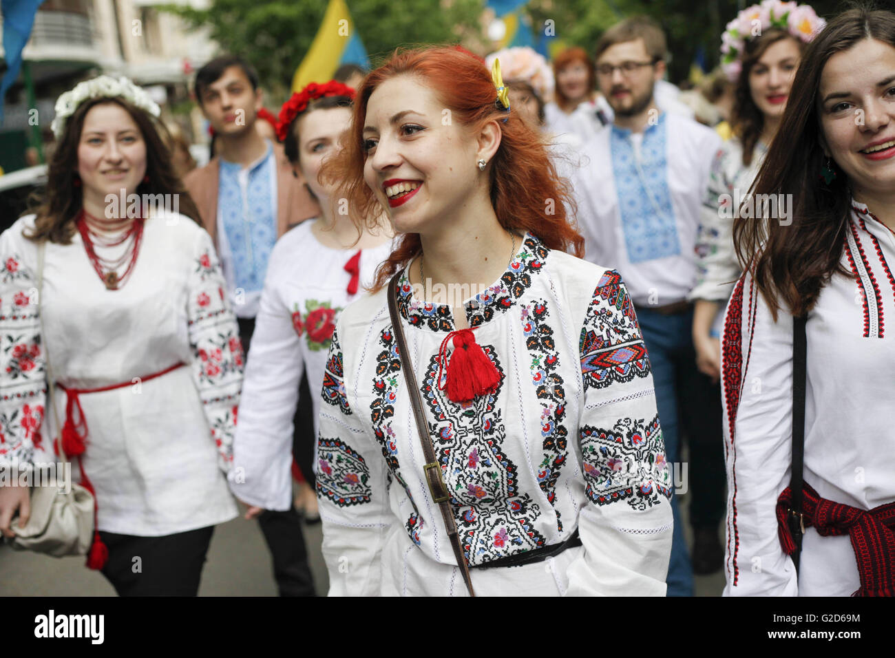 Kiev, Ukraine. 28th May, 2016. People dressed in traditional Ukrainian ...