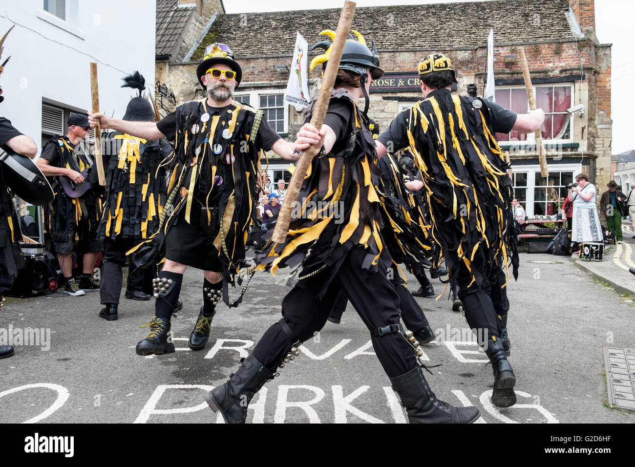 The wreckers border morris hi-res stock photography and images - Alamy