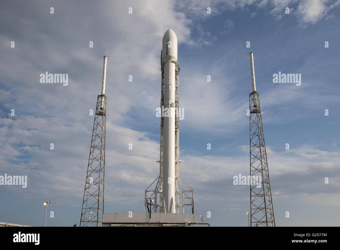 The SpaceX Falcon 9 reusable rocket prepares to life off from the ...