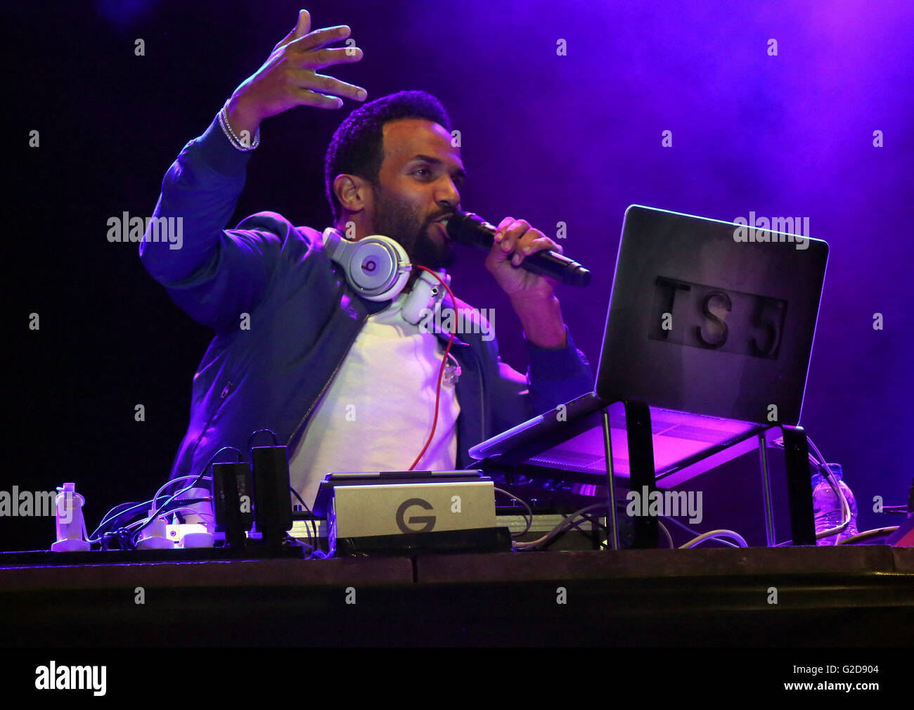 Craig David 2000 High Resolution Stock Photography and Images - Alamy