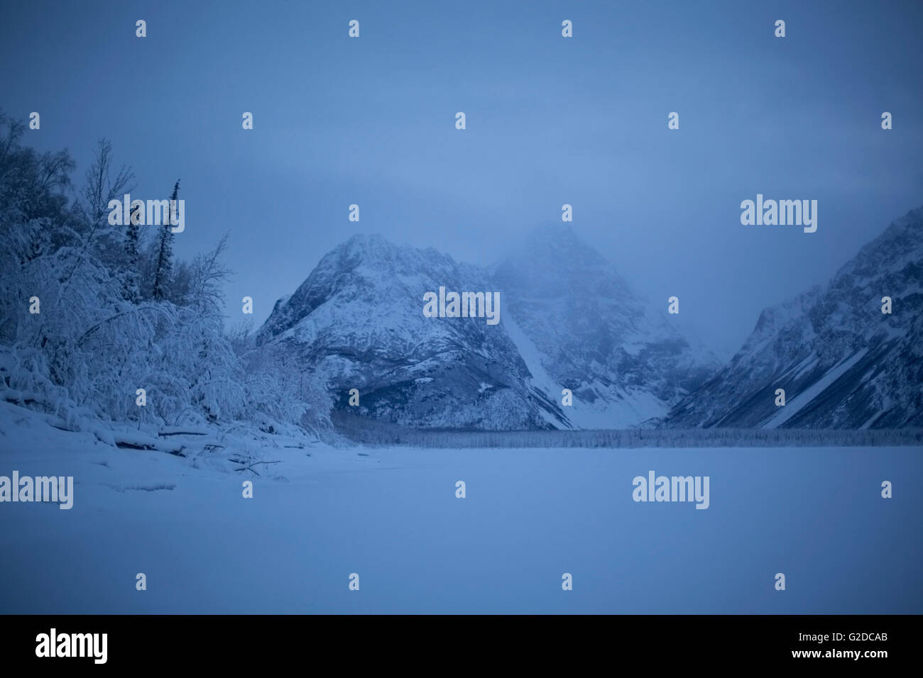Winter landscape of alaska hi-res stock photography and images - Alamy