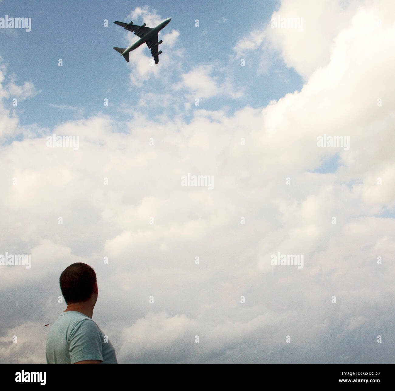 Man watching airplanes hi-res stock photography and images - Alamy