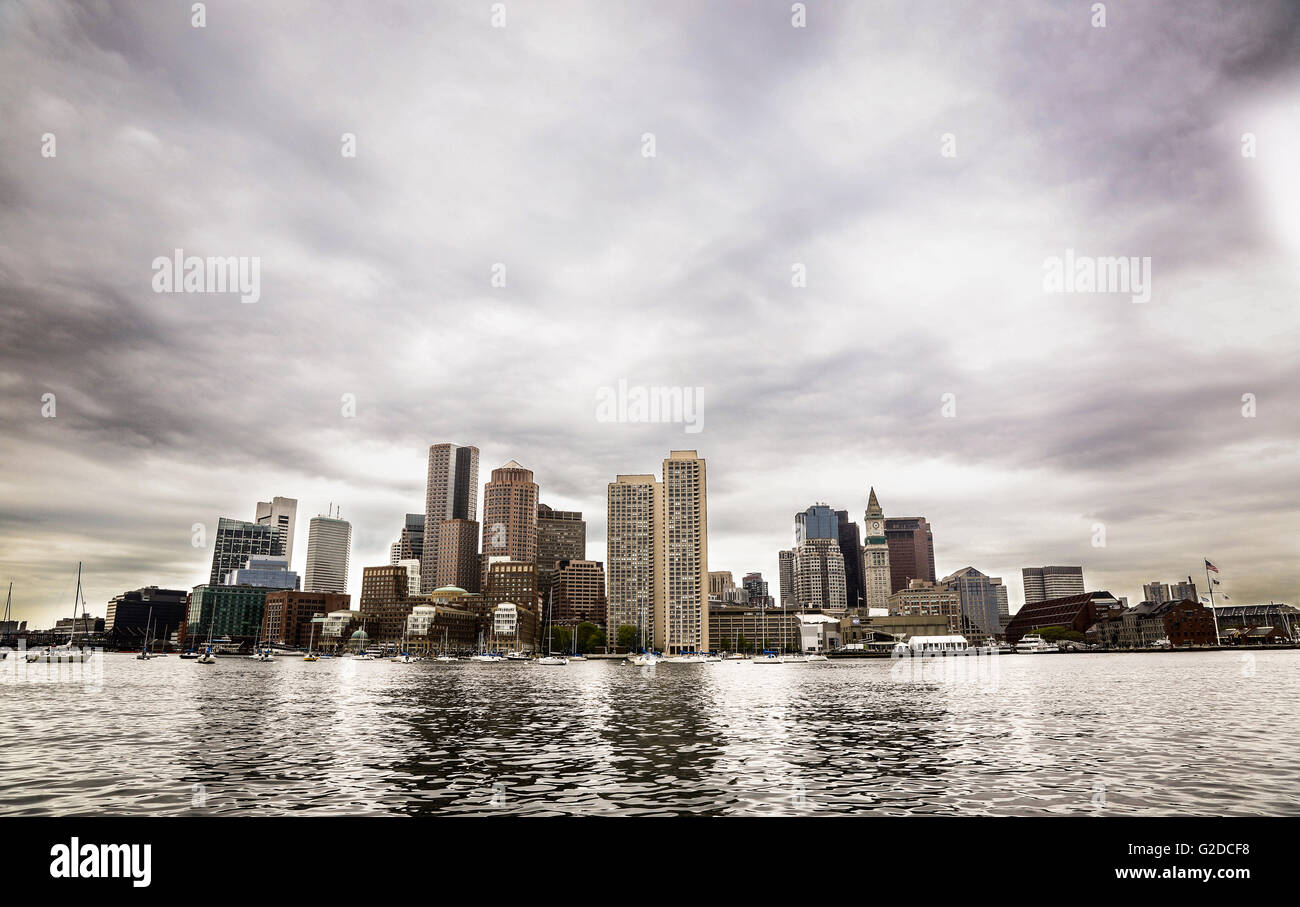 Boston skyline with buildings hi-res stock photography and images - Alamy
