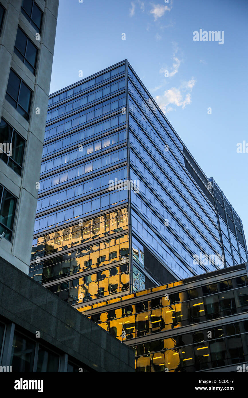 Modern architecture boston hi-res stock photography and images - Alamy