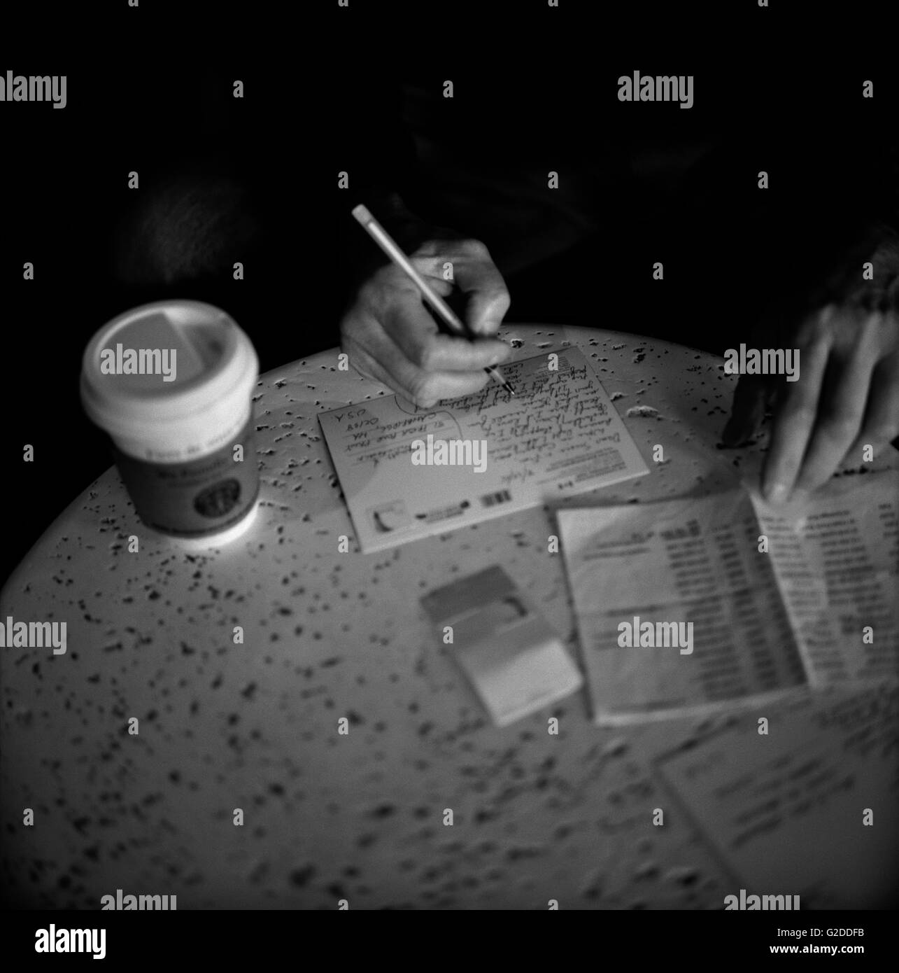Writing man man table Black and White Stock Photos & Images - Alamy