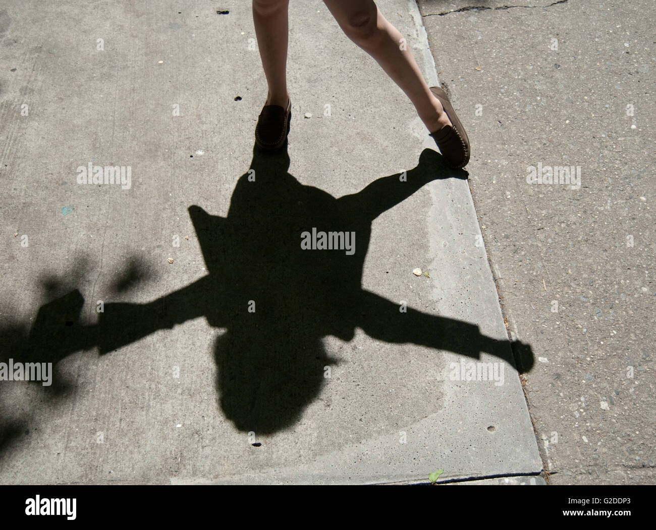 Child shadow outside sidewalk hi-res stock photography and images - Alamy