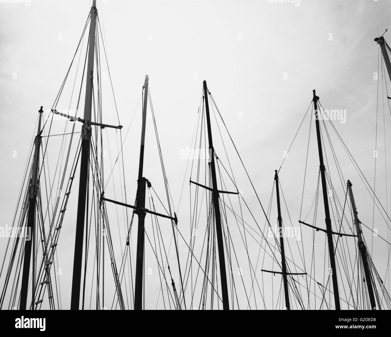 Sailing masts hi-res stock photography and images - Alamy