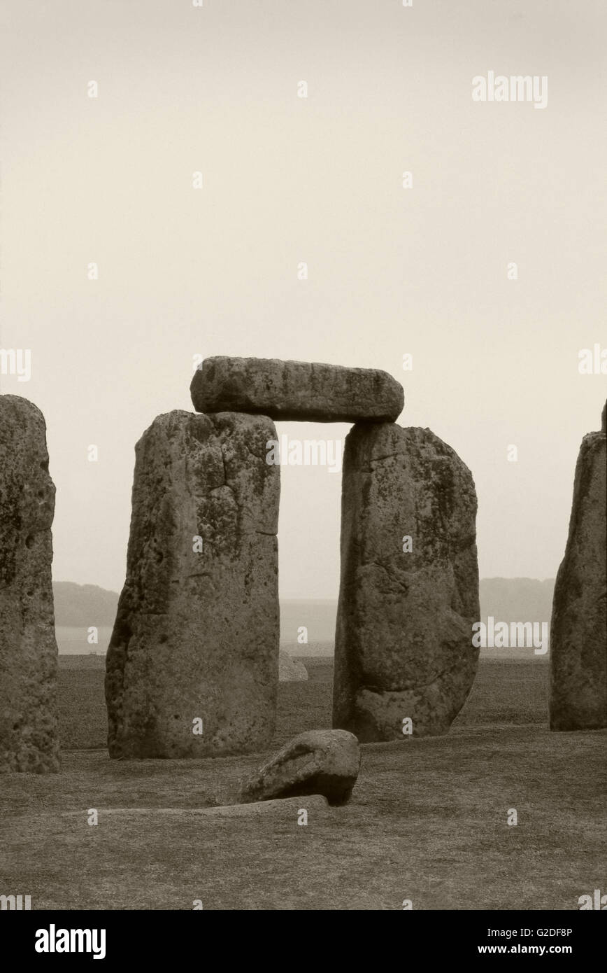 Balancing Rocks, Stonehenge, England Stock Photo - Alamy