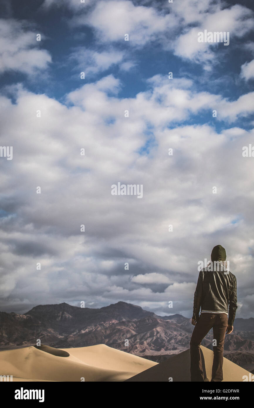 Leather jacket back view hi-res stock photography and images - Alamy