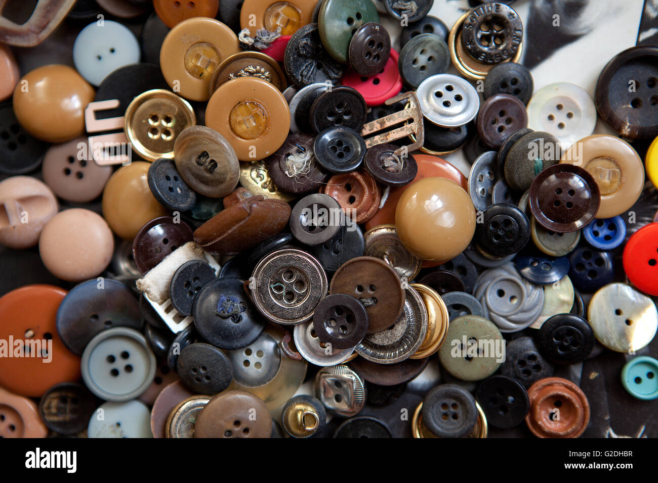 Heap of old used buttons in different colors and sizes Stock Photo - Alamy