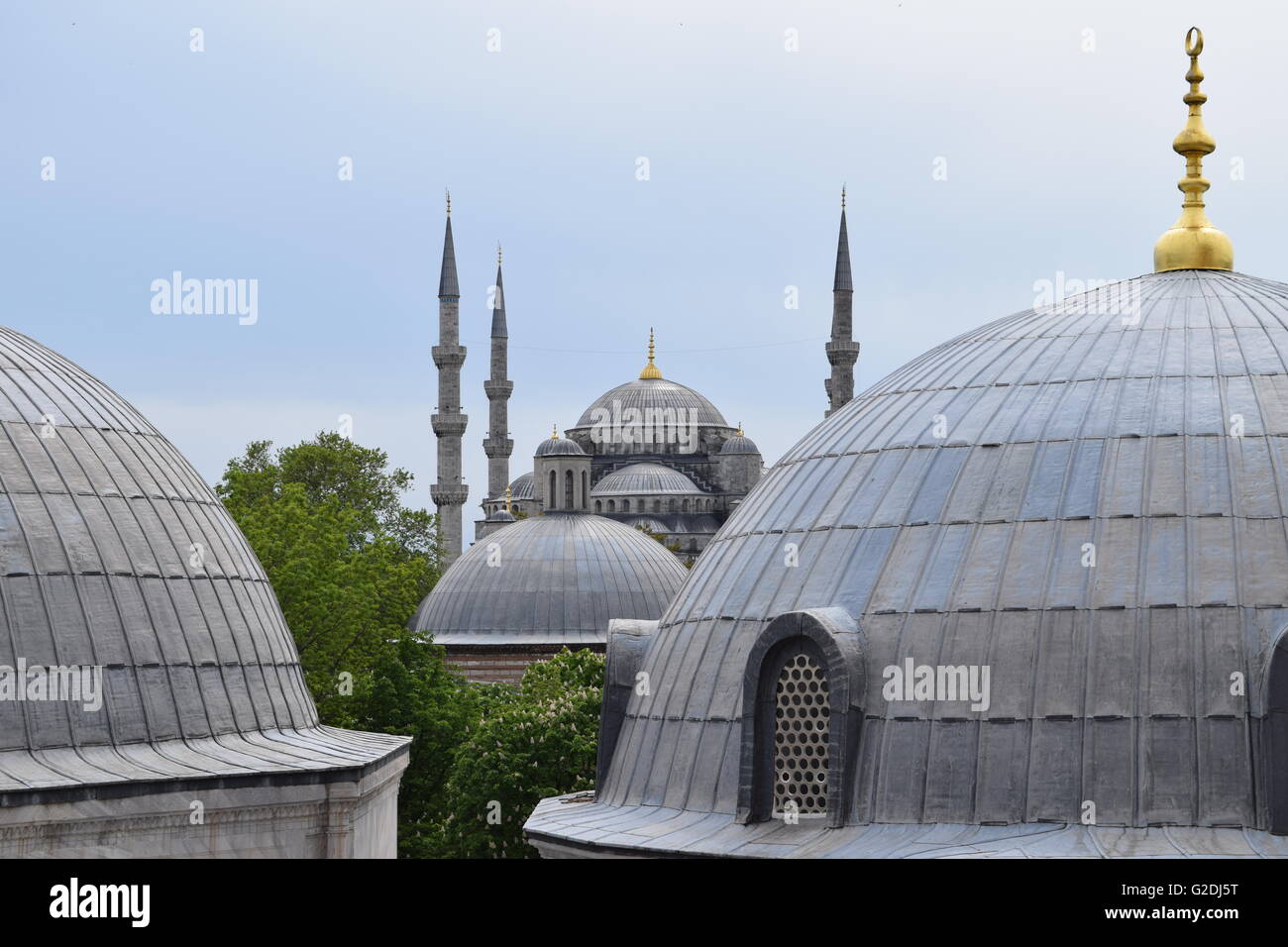 Mosque islamic istanbul hi-res stock photography and images - Alamy