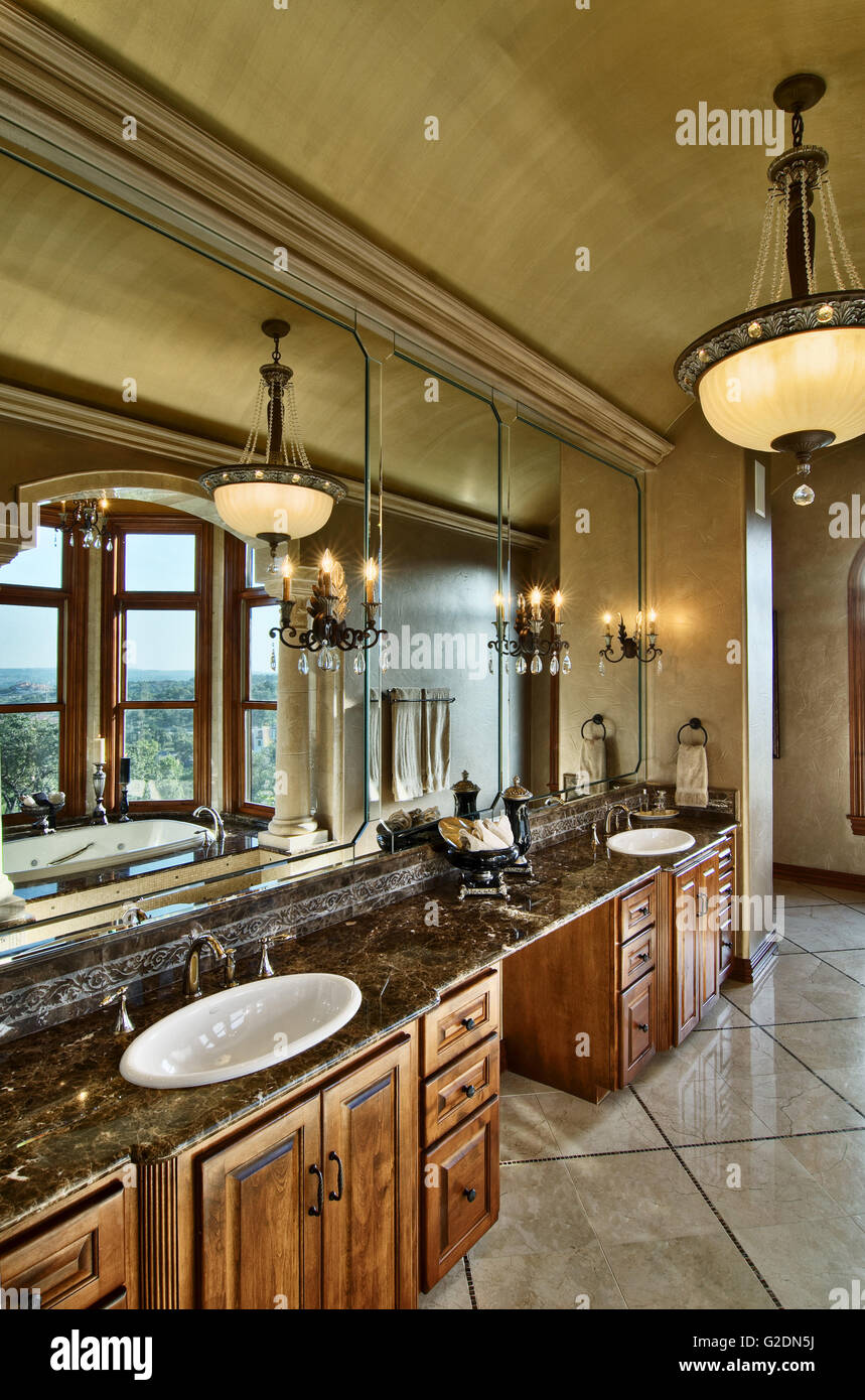 Opulent and opulence hi-res stock photography and images - Alamy