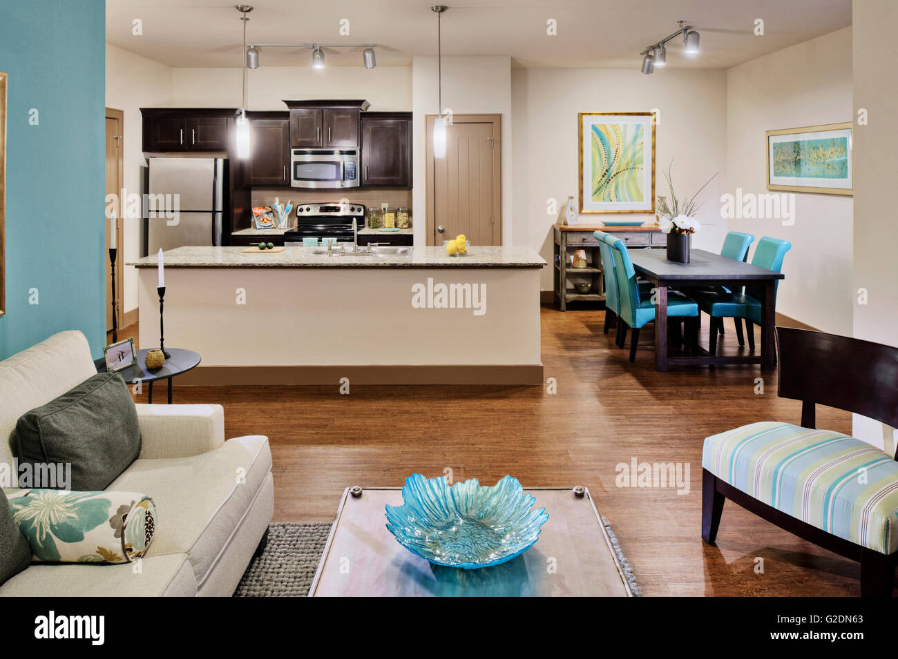 Open plan kitchen living area hi-res stock photography and images - Alamy