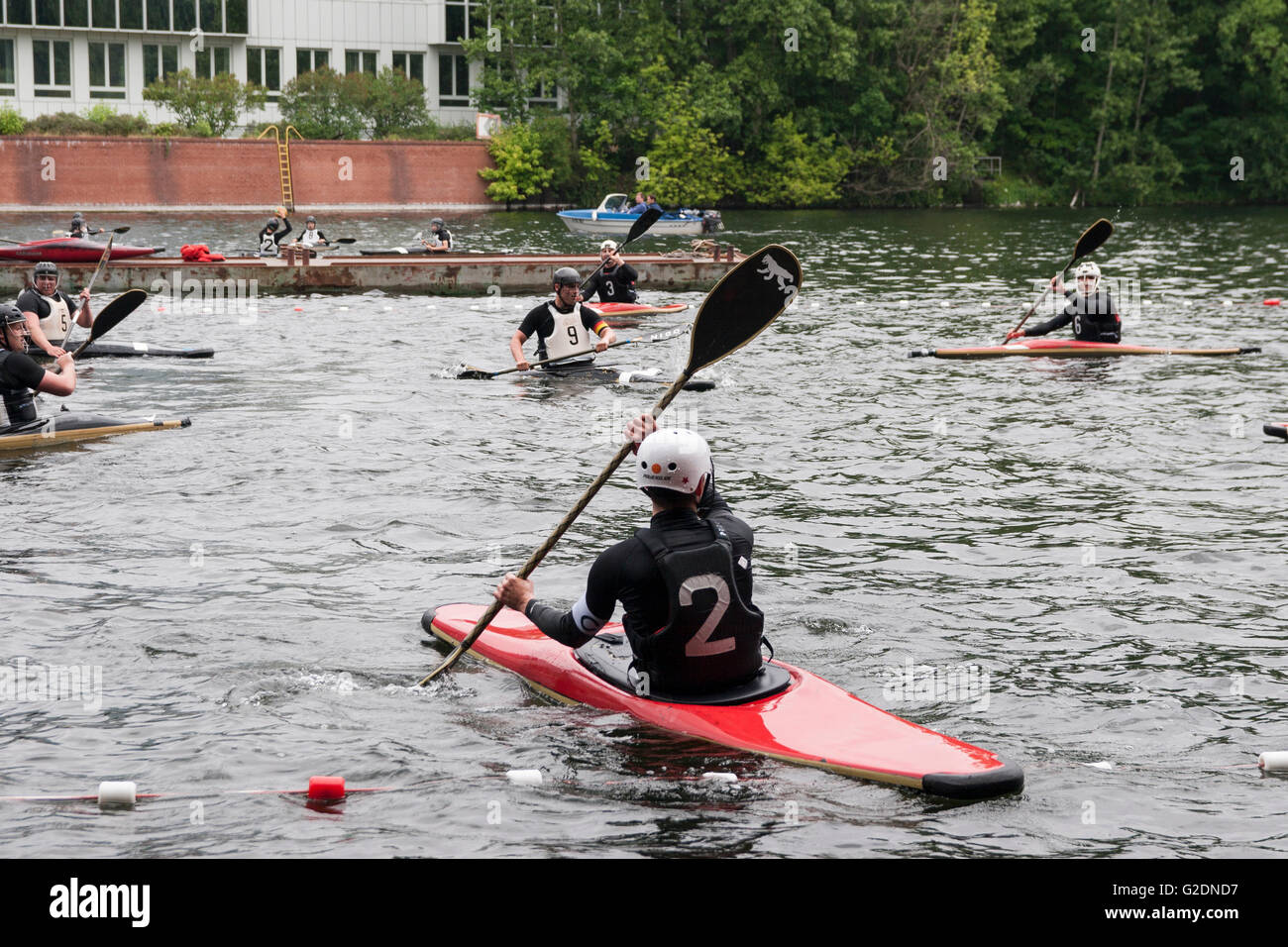 Water polo teams hi-res stock photography and images - Alamy