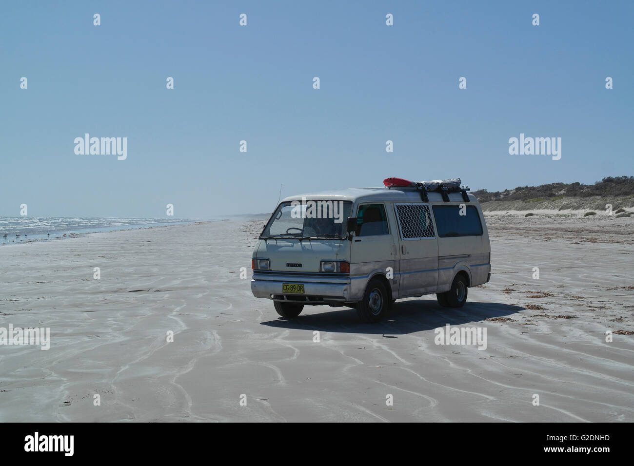Campervan coast australia hi-res stock photography and images - Alamy