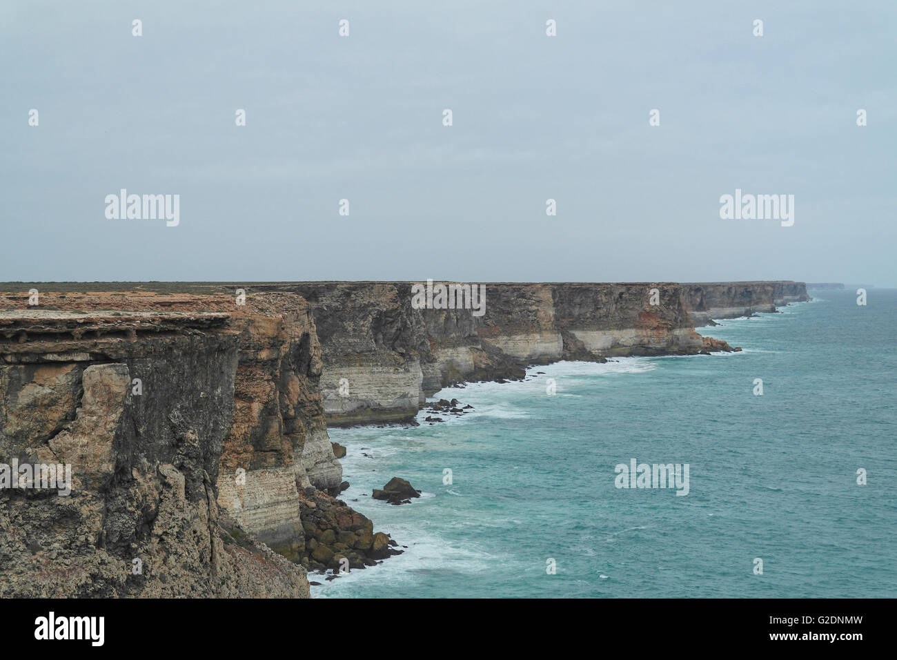Nullarbor cliffs hi-res stock photography and images - Alamy