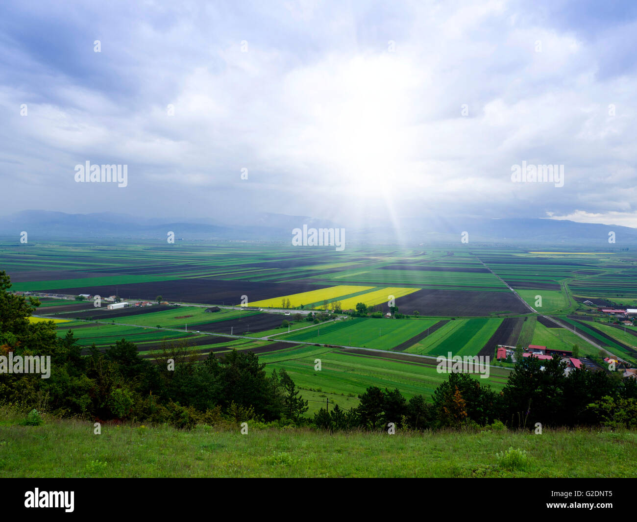 Fertile farm land hi-res stock photography and images - Alamy