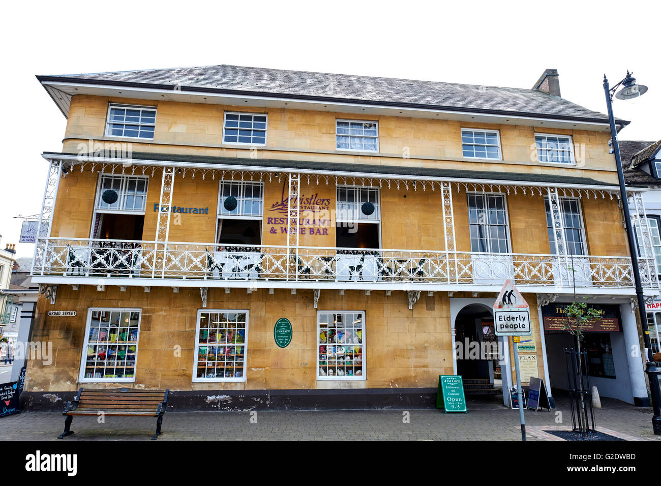 Regency building exterior hi-res stock photography and images - Alamy