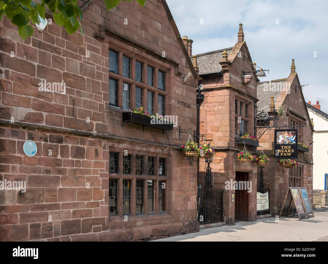 Built 1632 hi-res stock photography and images - Alamy