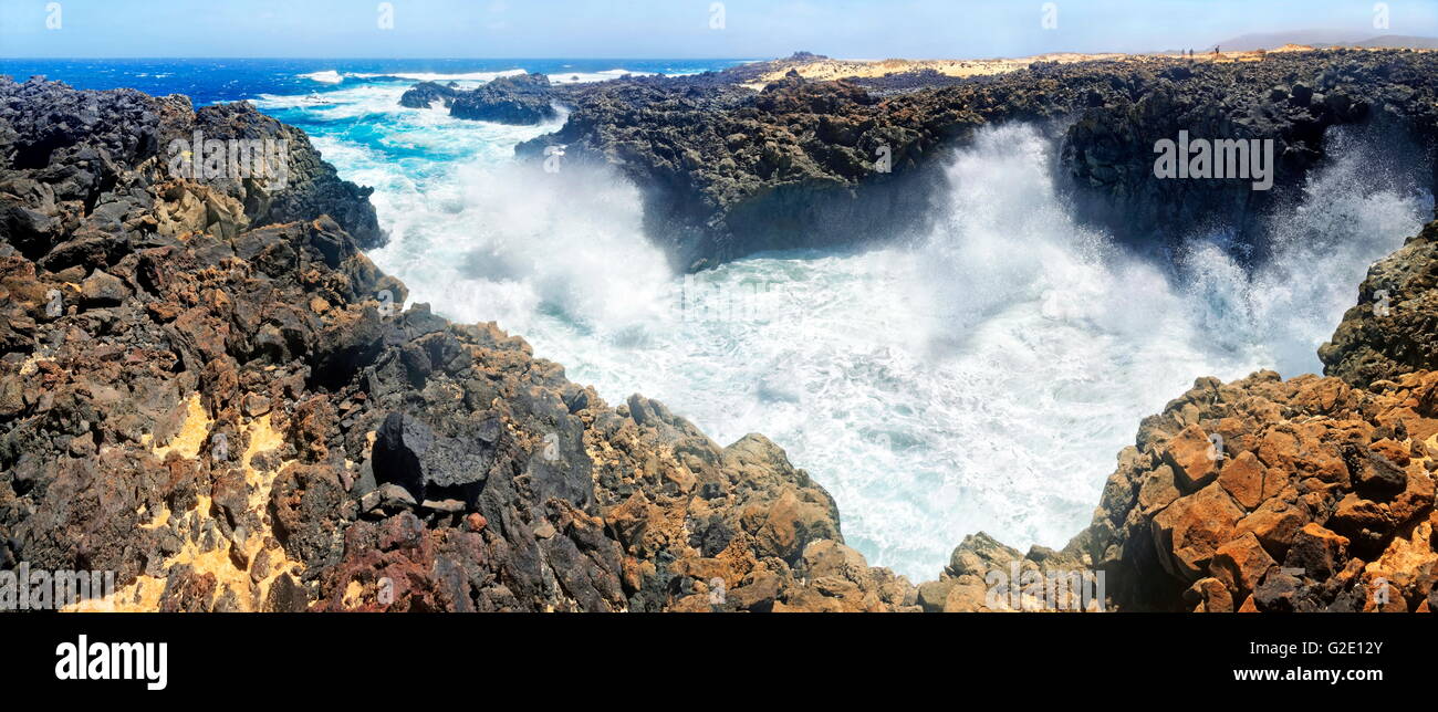 Black basalt hi-res stock photography and images - Alamy