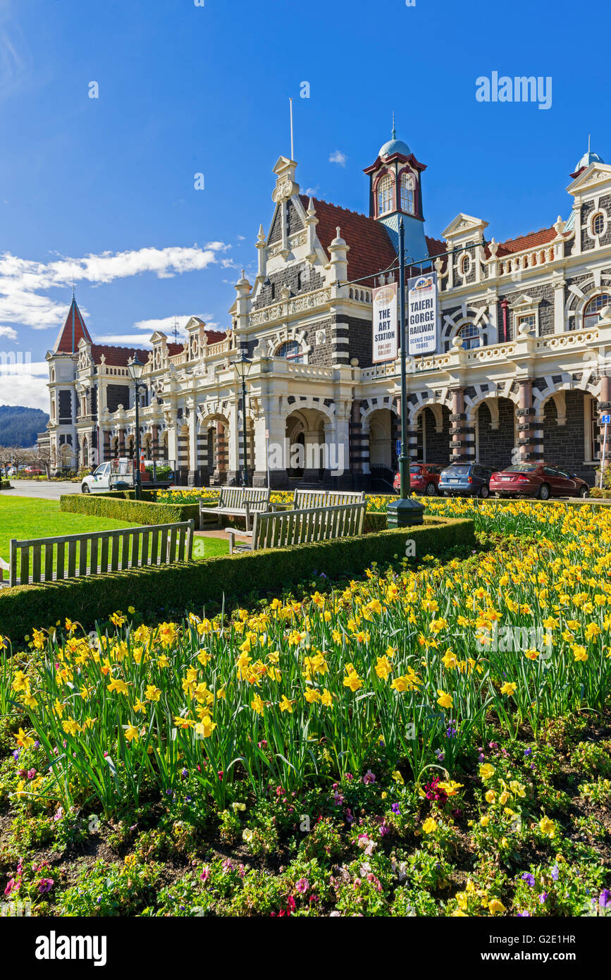 Dunedin station new zealand hi-res stock photography and images - Alamy