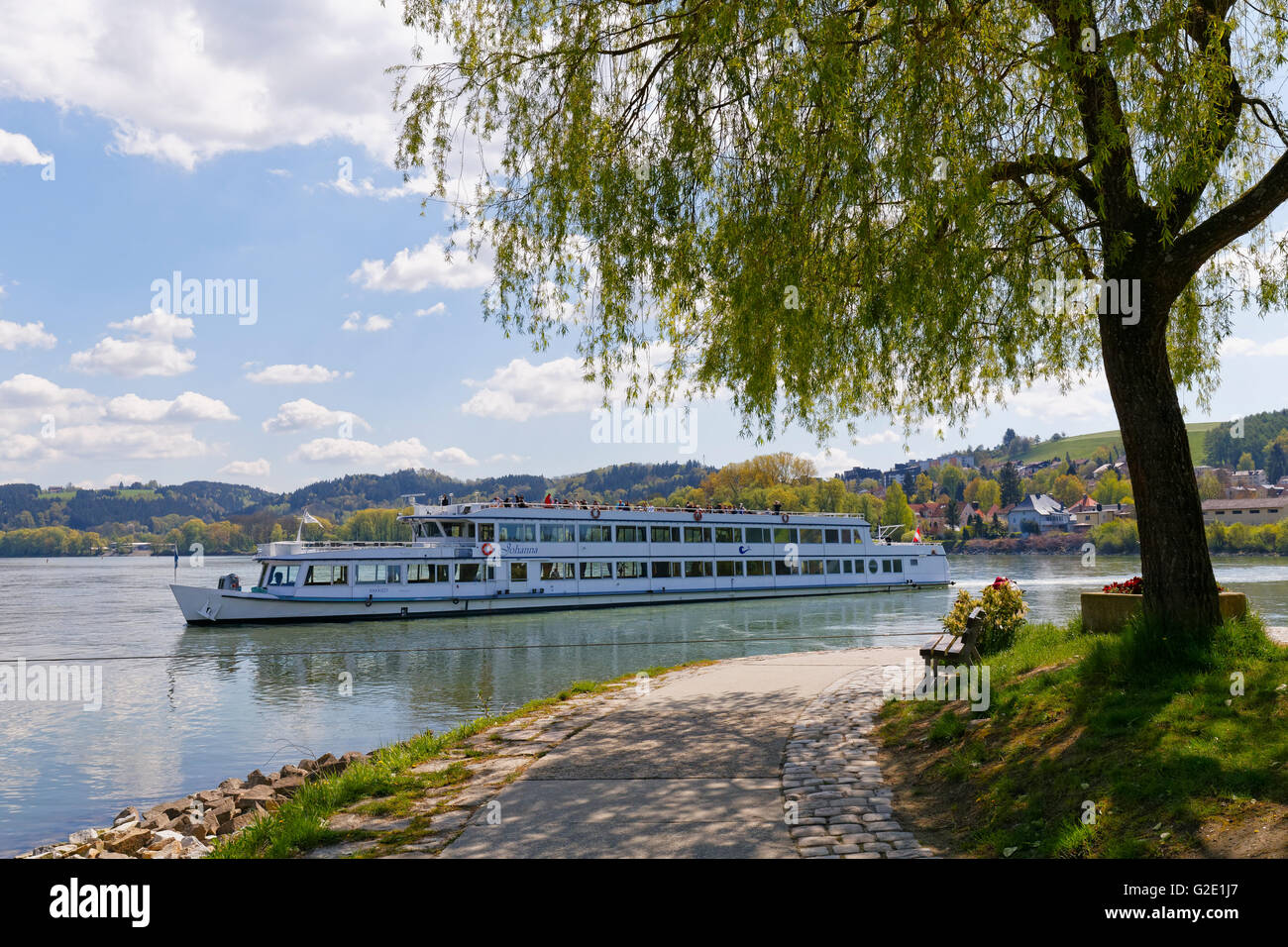 Passau boat hi-res stock photography and images - Alamy