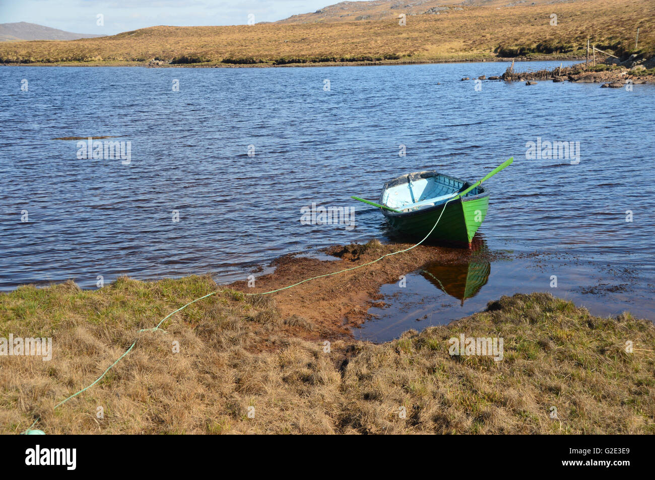 Green rowing boat hi-res stock photography and images - Alamy