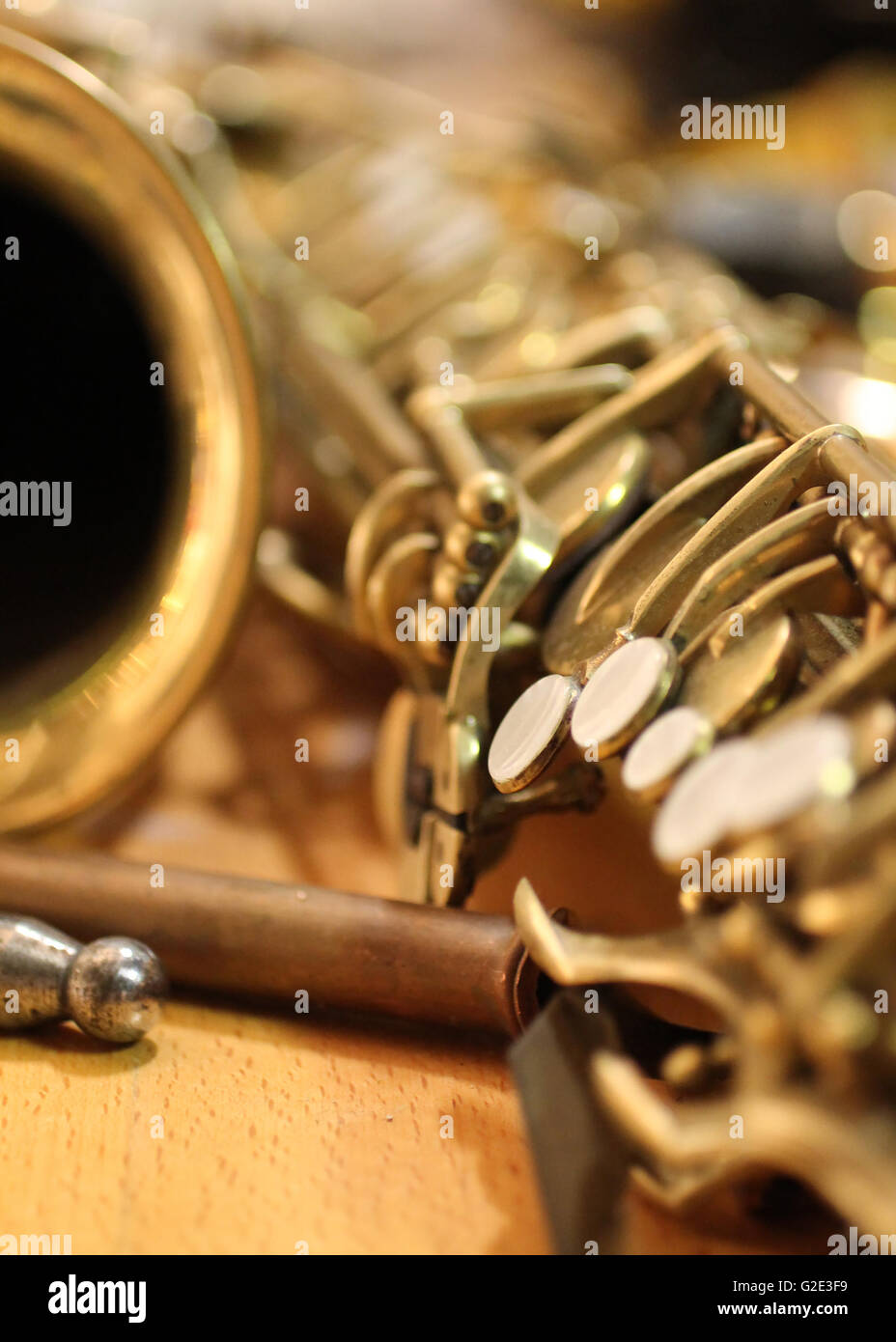 Saxophone bell hi-res stock photography and images - Alamy