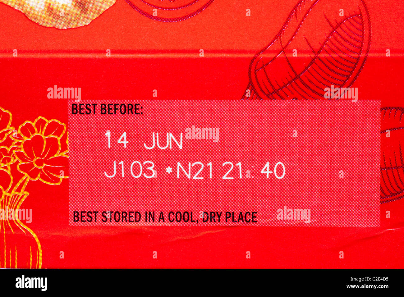 Best before food label best before food labels hi-res stock photography ...