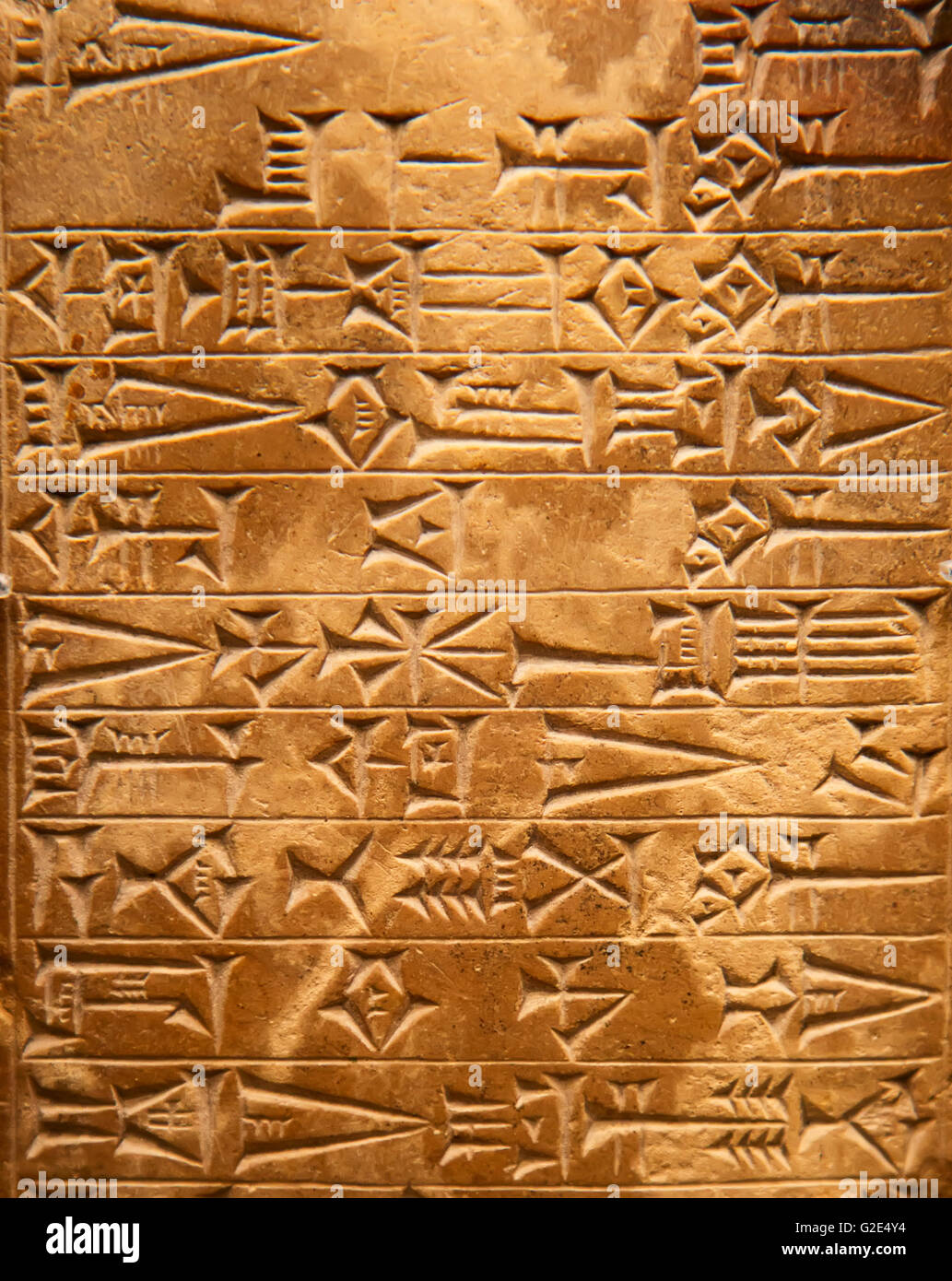 Ancient sumerian stone carving with cuneiform scripting Stock Photo - Alamy