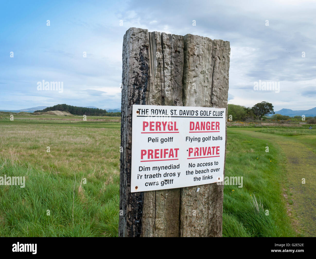 Warning Sign Danger Flying Golf Stock Photos & Warning Sign Danger ...