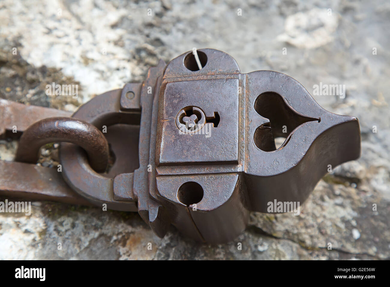 Ancient rusty lock on the medieval castle Stock Photo - Alamy