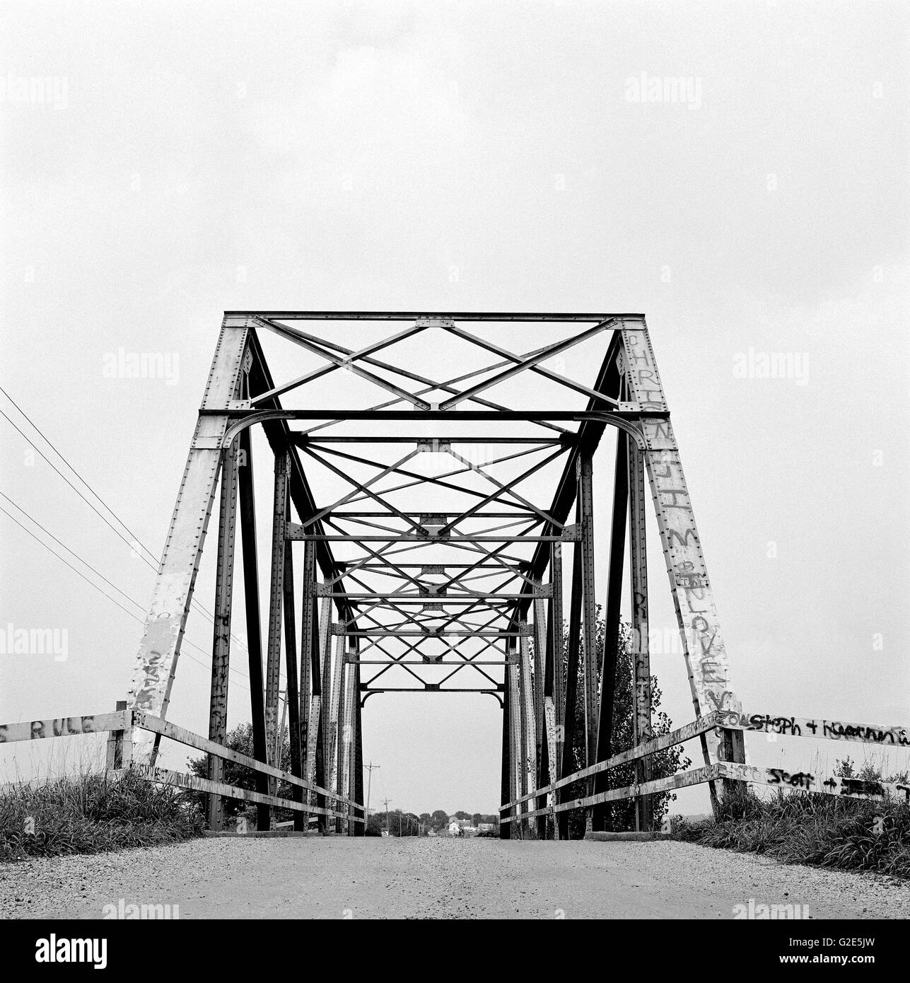 Bridge journey Black and White Stock Photos & Images - Alamy