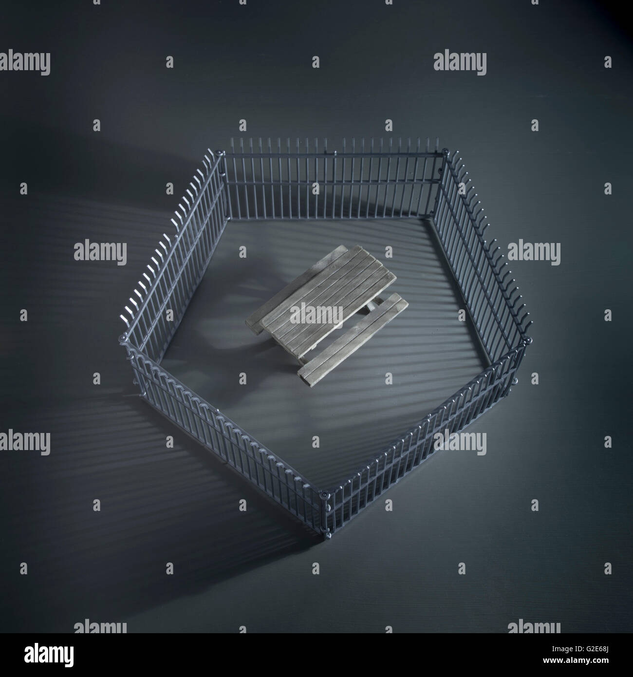 Inside the pentagon hi-res stock photography and images - Alamy