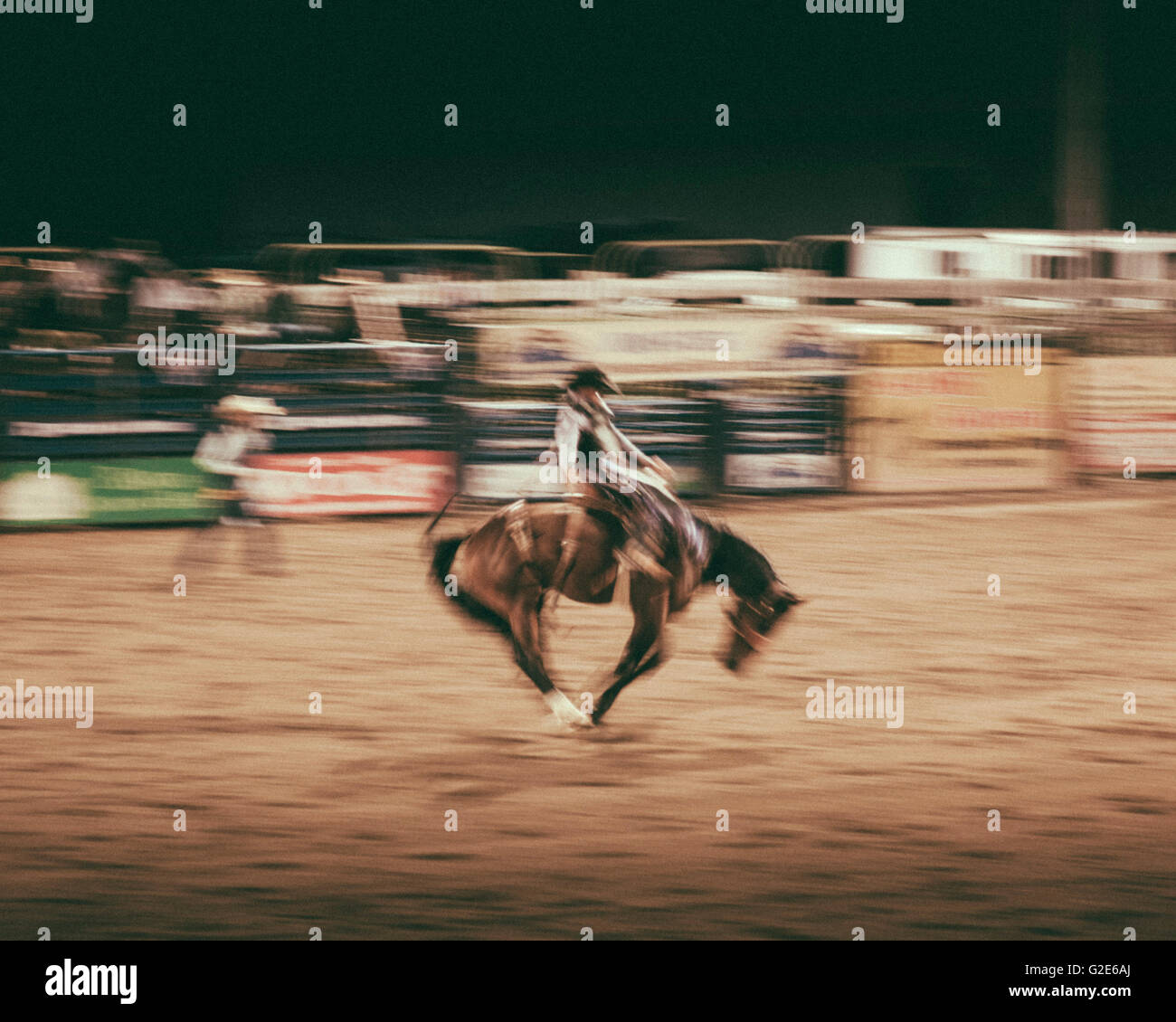 Cowboy on bucking horse hi-res stock photography and images - Alamy