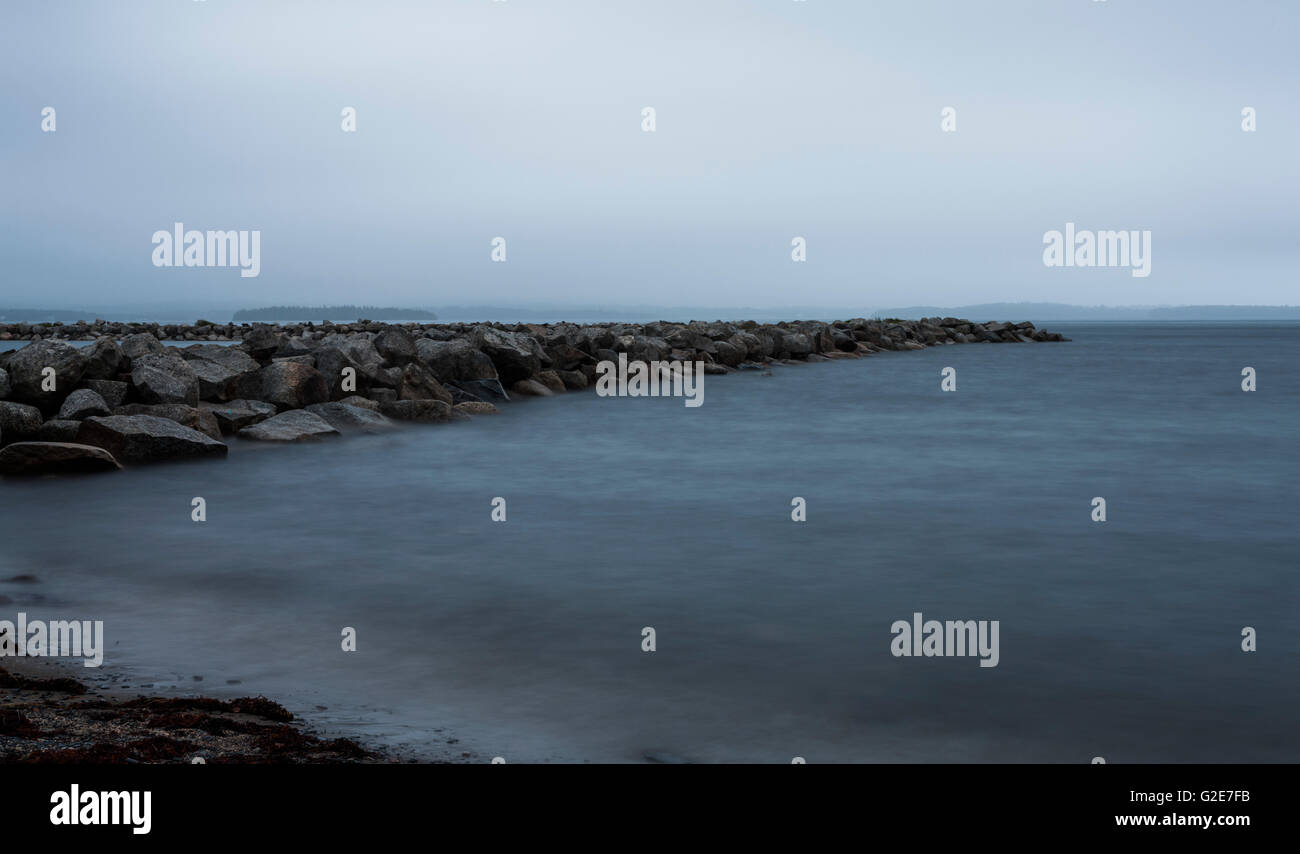 Rock jetty hi-res stock photography and images - Alamy