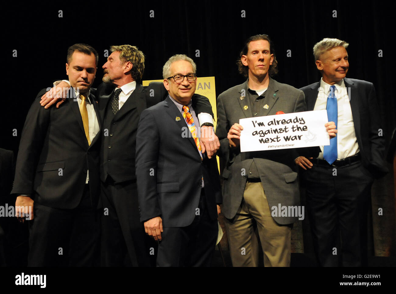 Larry elder hi-res stock photography and images - Alamy