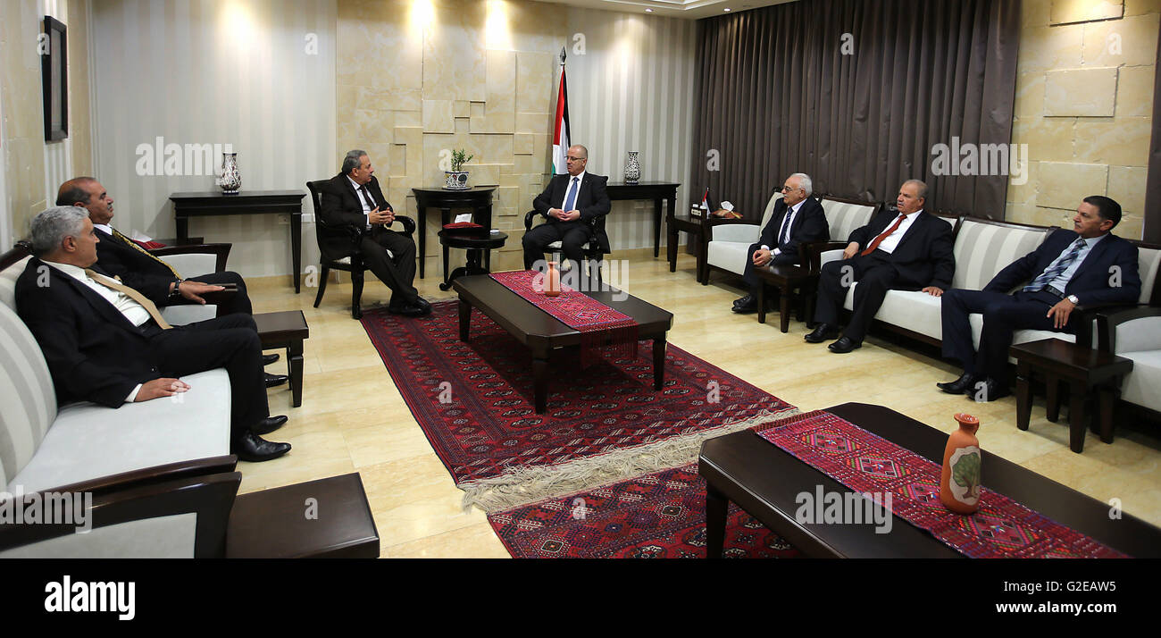 Ramallah, West Bank, Palestinian Territory. 29th May, 2016. Palestinian ...