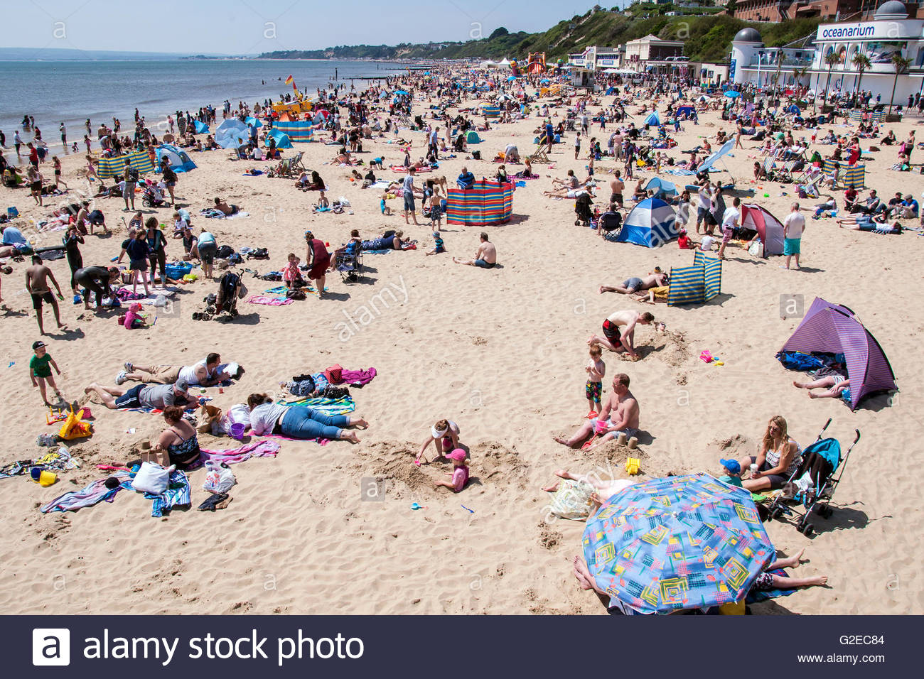 UK Weather Bournemouth, Dorset, England. 29th May 2016. Sunny and hot ...